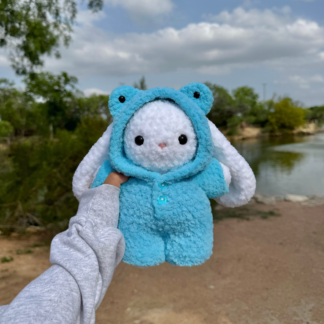 Crochet Frog Bunny Plushie – Sweetpeaplush